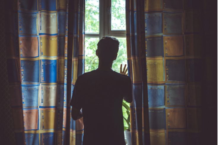 Comprendre Un Homme Distant : 5 Raisons Principales Pour Lesquelles Il ...