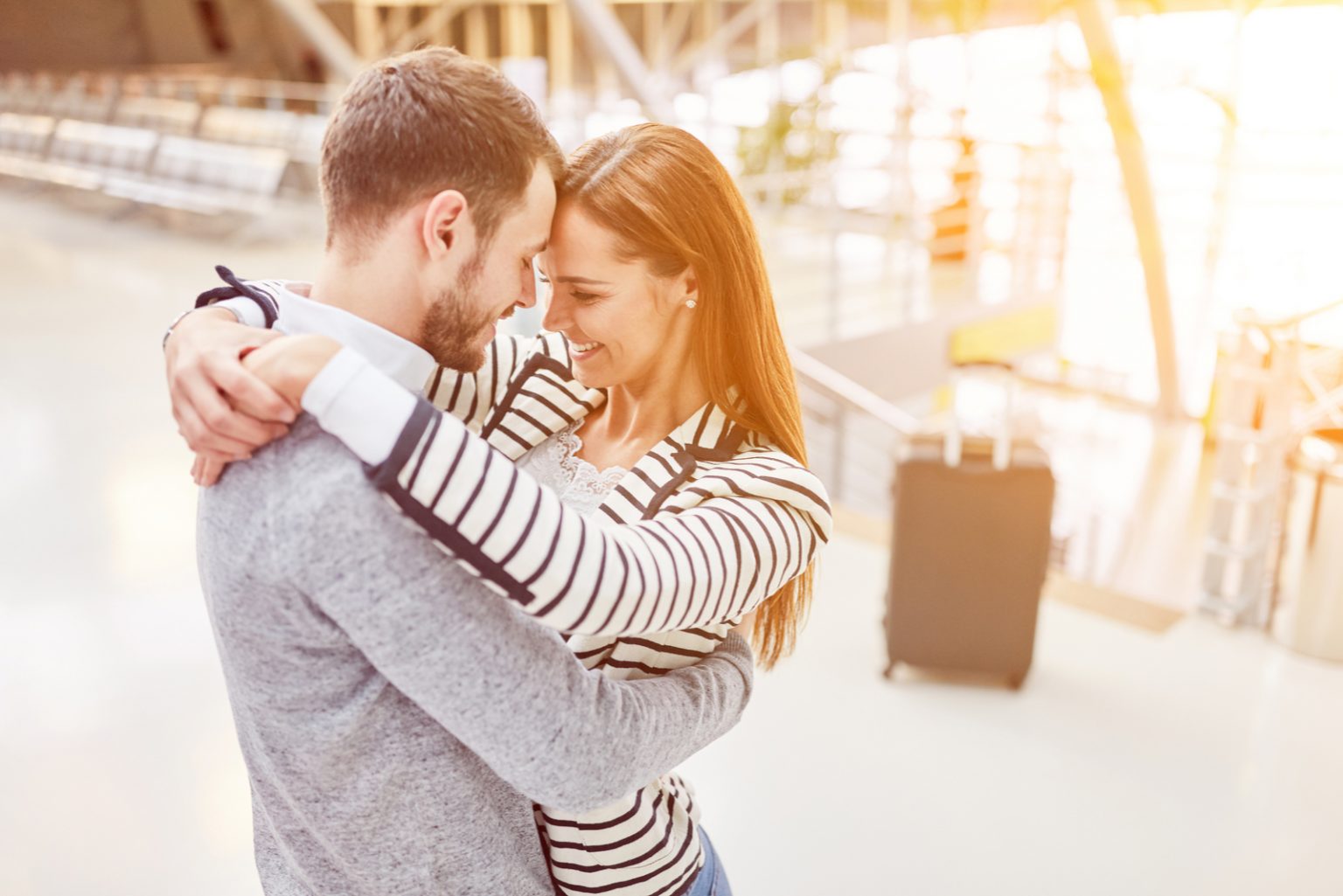 Comment Gérer Une Relation À Distance : 10 Clés De Réussite Comment Gérer Une Relation À Distance : 10 Clés De Réussite