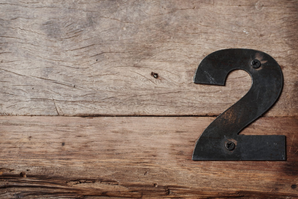 L'heure Miroir 02h02 : La Signification De Ce Symbole Angélique