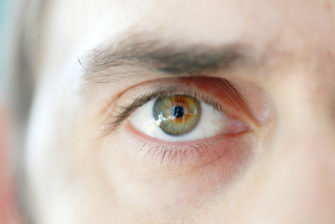 Yeux Marrons Verts : Tout Savoir Sur Les Yeux et Les Couleurs