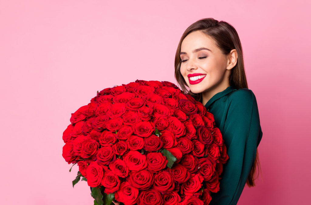 7 Roses : La Signification Et Pourquoi Offrir Ce Nombre De Roses