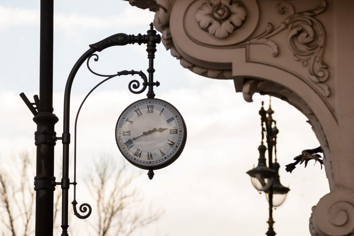 14h41 : Signification De L’Amour De Cette Heure Miroir Inversée